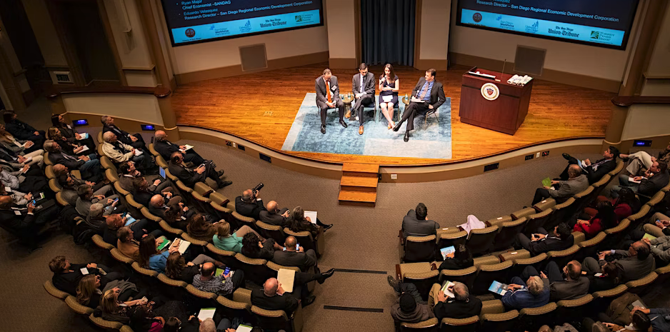 USD News Center - University of San Diego