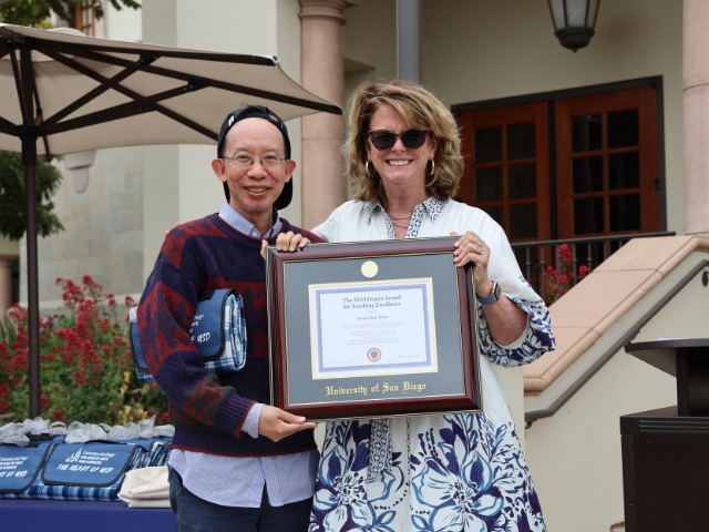 Dr. Jeremy Kua Receives 2024 Dean's Award for Teaching Excellence ...